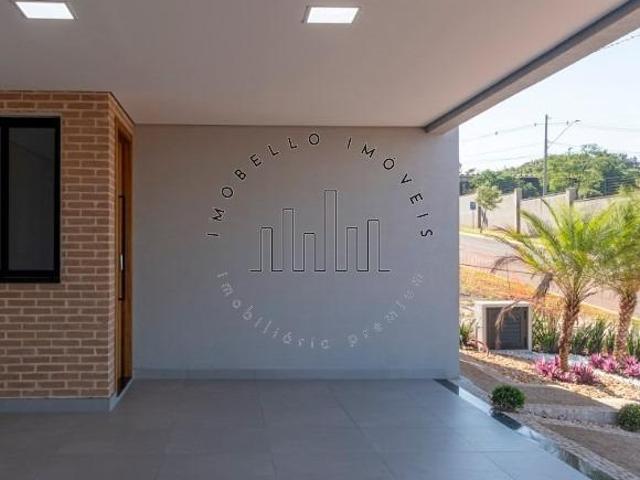 Casa à venda em Paulínia, Parque Brasil 500, com 3 suítes, com 198.2 m²