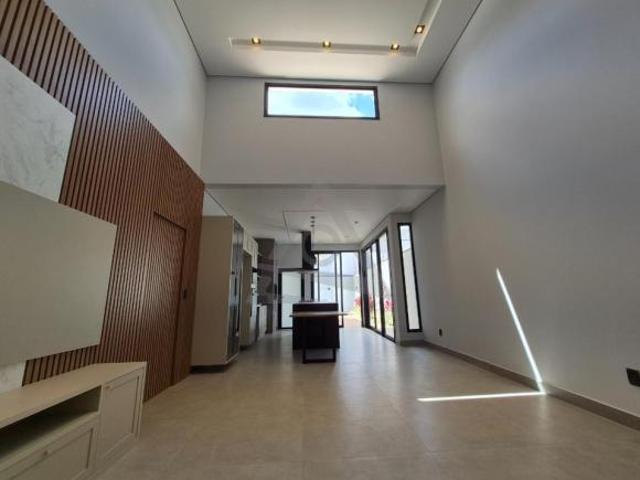 Casa à venda em Paulínia, Parque Brasil 500, com 3 suítes, com 198 m², Residencial Santorini