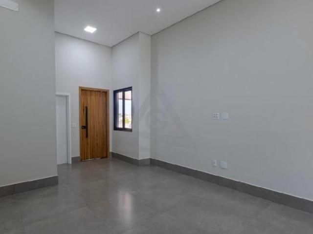 Casa à venda em Paulínia, Parque Brasil 500, com 3 suítes, com 198 m², Residencial Santorini
