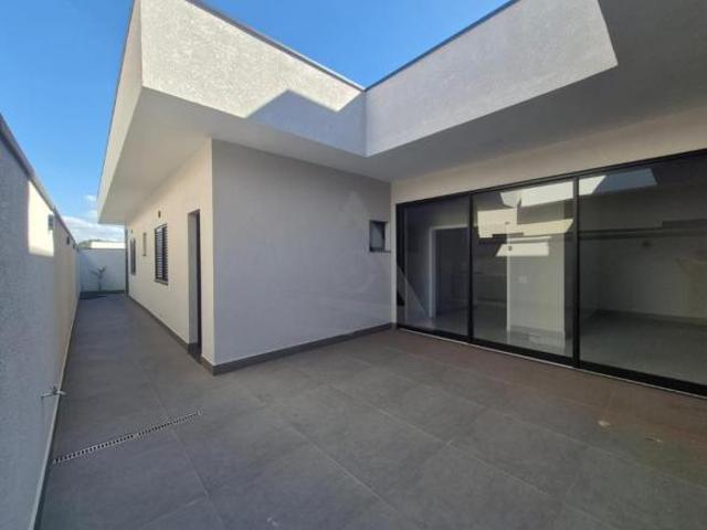 Casa à venda em Paulínia, Parque Brasil 500, com 3 suítes, com 198 m², Residencial Santorini