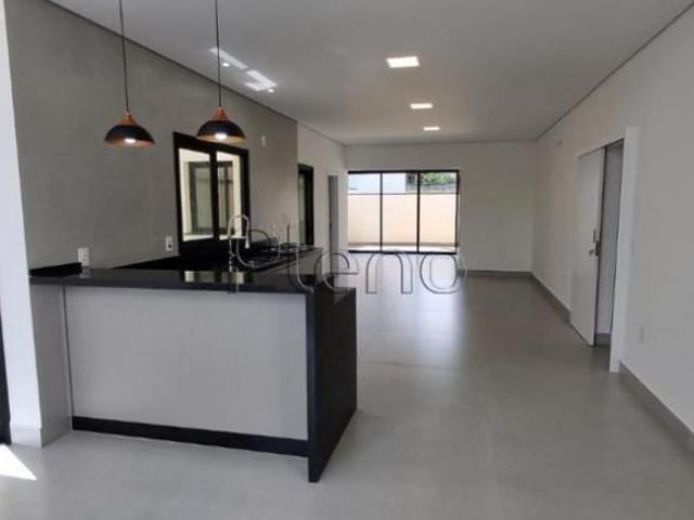 Casa à venda em Paulínia, Parque Brasil 500, com 3 suítes, com 200 m², Residenci