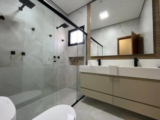 Casa à venda em Paulínia, Parque Brasil 500, com 3 suítes, com 200 m², Residencial Santorini