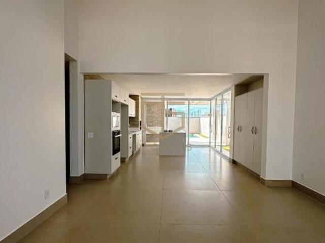 Casa à venda em Paulínia, Parque Brasil 500, com 3 suítes, com 208 m², Santorini Residencial Club