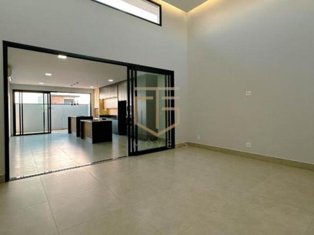 Casa à venda em Paulínia, Parque Brasil 500, com 3 suítes, com 212.86 m², Santorini Residencial Club