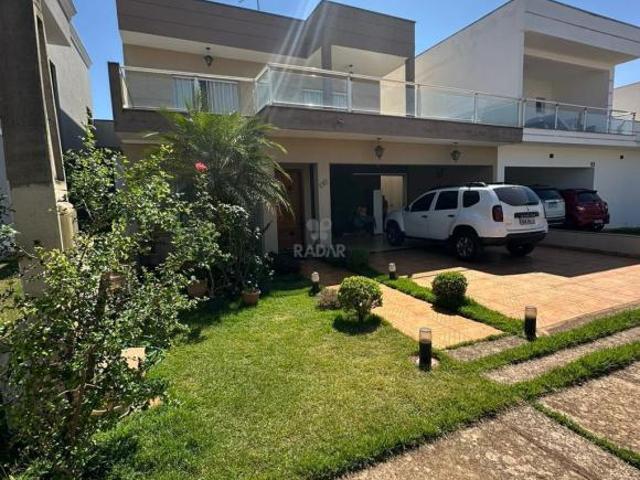 Casa à venda em Paulínia, Parque Brasil 500, com 3 suítes, com 221.38 m²