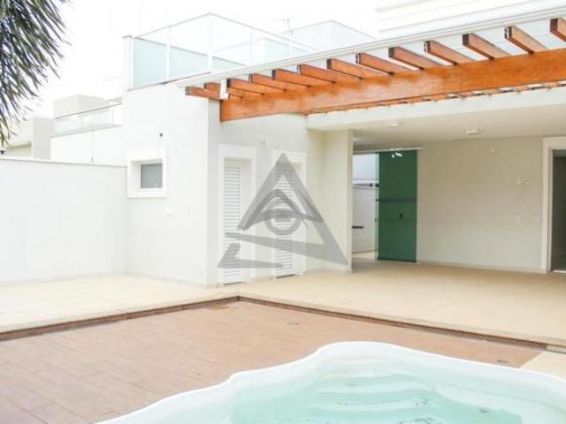 Casa à venda em Paulínia, Parque Brasil 500, com 3 suítes, com 245 m², Residencial Yucatan