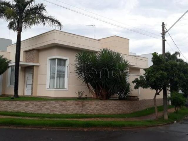 Casa à venda em Paulínia, Parque Brasil 500, com 3 quartos, com 200 m²