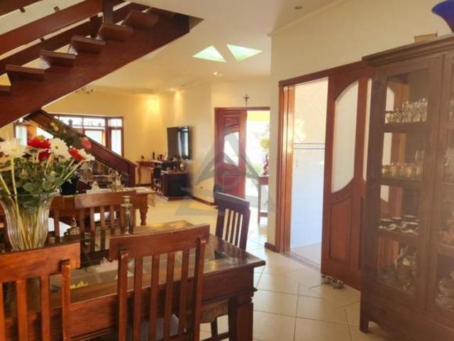Casa à venda em Paulínia, Parque Brasil 500, com 3 quartos, com 270 m², Okinawa