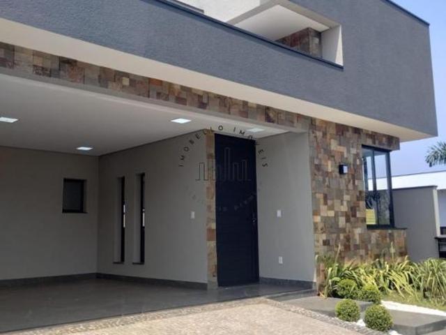 Casa à venda em Paulínia, Parque Brasil 500, com 4 suítes, com 190 m²