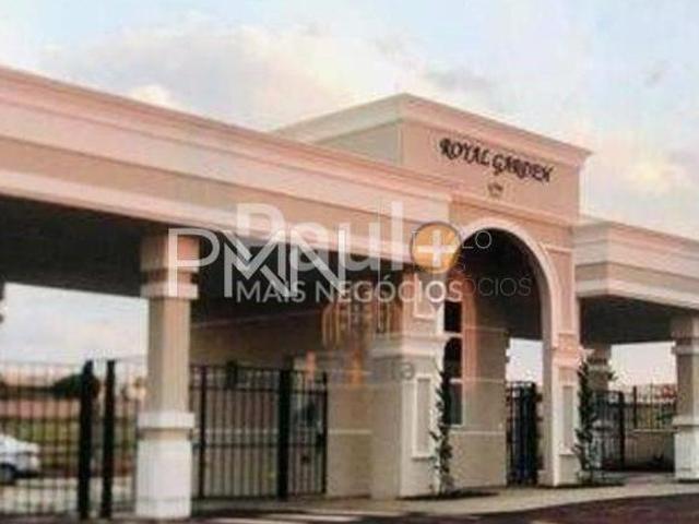 Casa à venda em Paulínia, Residencial Royal Garden, com 3 suítes, com 186 m²