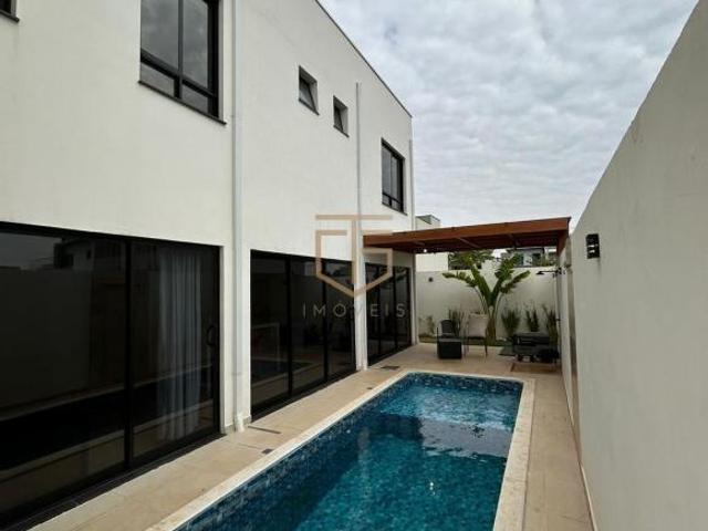 Casa à venda em Paulínia, Vila Monte Alegre, com 3 suítes, com 190 m²