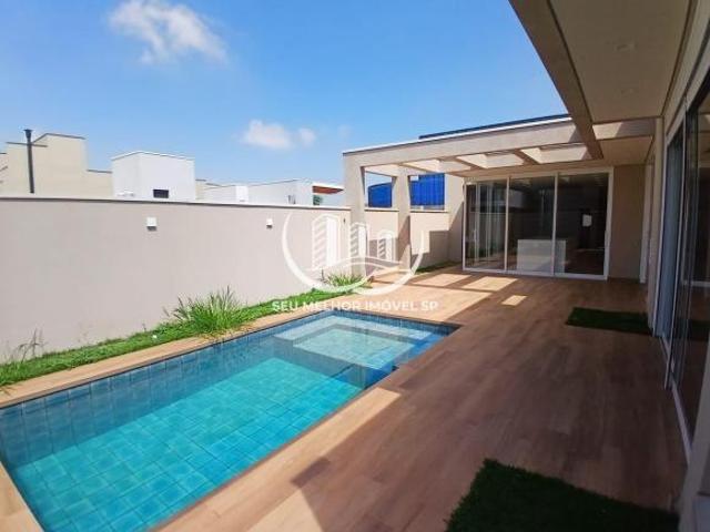 Casa à venda em Paulínia/SP