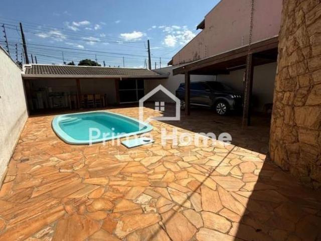 Casa à Venda em Paulínia/SP