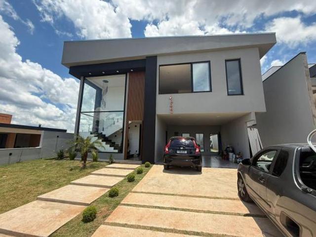 Casa à venda em Paranapanema: 3 dormitórios, 317m², R$1,8 mi