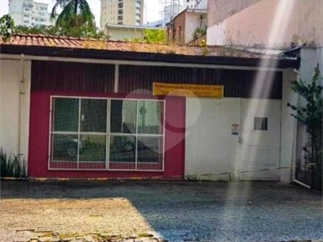 Casa à venda em Paraíso SP