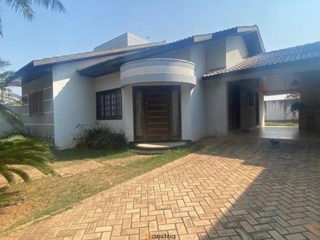 Casa à venda em Park Das Araras, Sorriso/MT — 3 quartos, 1 suíte, 140 m²