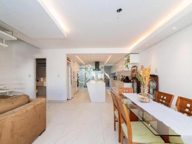 Casa à venda em Parolin