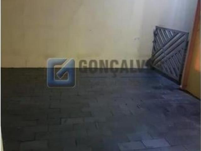 Casa Residencial à Venda em Santo André Parque Capuava | 2 Dorms | Quintal e Churrasqueira