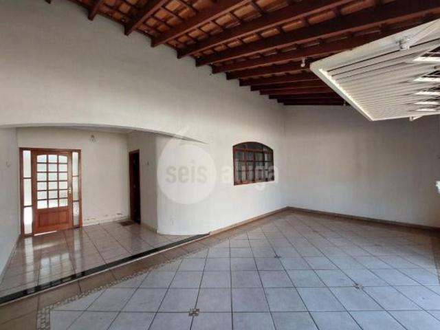 Casa à Venda em Parque da Liberdade 2 Dorms, 110m², R$330k
