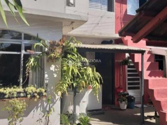 Casa à Venda em Parque das Américas, Mauá