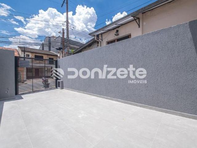 Casa à venda em Parque das Nações Santo André — 2 quartos, 2 vagas, 120 m²