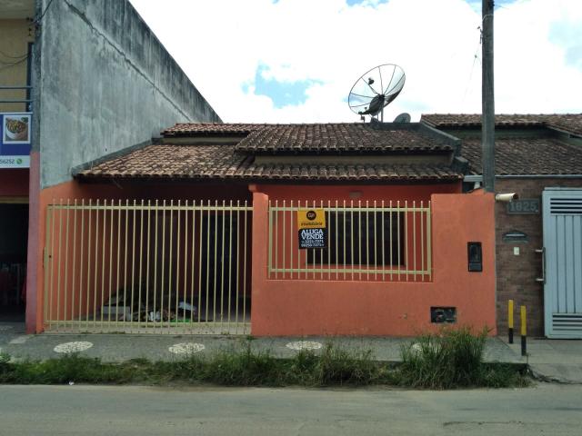 Casa à venda em Parque Getúlio Vargas, Feira de Santana Ótima localização!