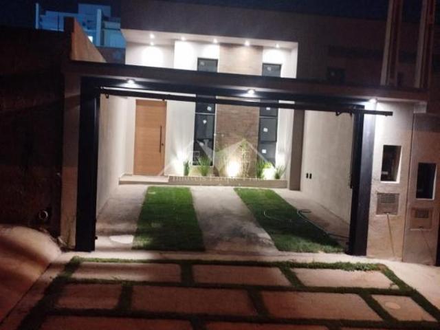 casa à venda em Parque Jambeiro