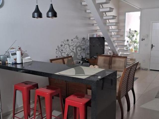 casa à venda em Parque Jambeiro