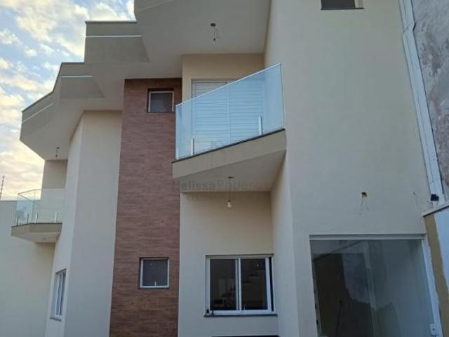 casa à venda em Parque Jambeiro