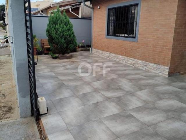 casa à venda em Parque Jambeiro