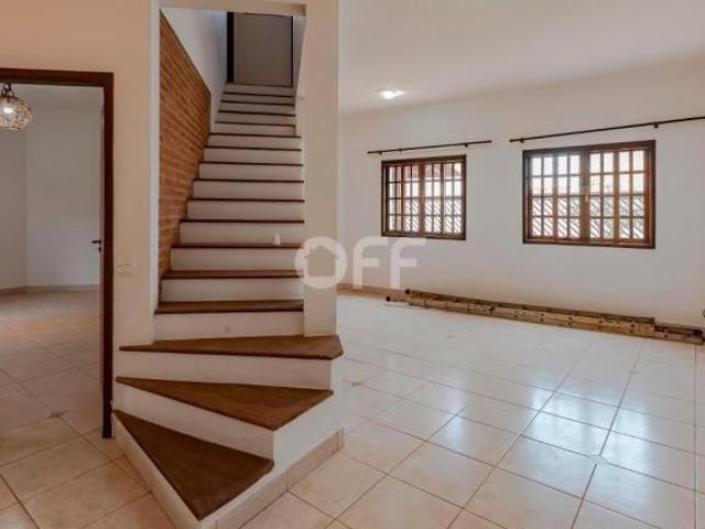 casa à venda em Parque Jambeiro