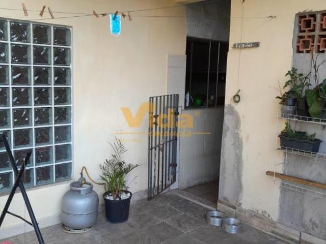 Casa á venda em Parque Jandaia Carapicuíba 04 Quartos