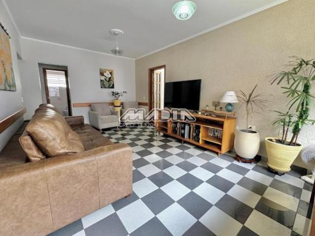 casa à venda em Parque Residencial Maison Blanche