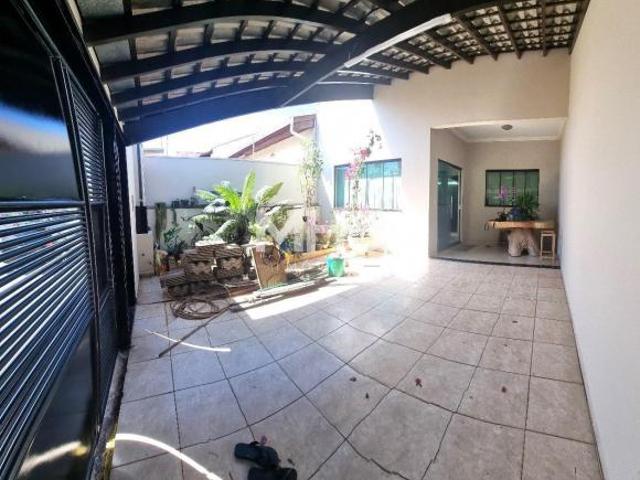 casa à venda em Parque Residencial Jaguari