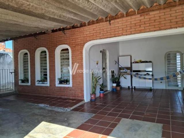 casa à venda em Parque Valença I
