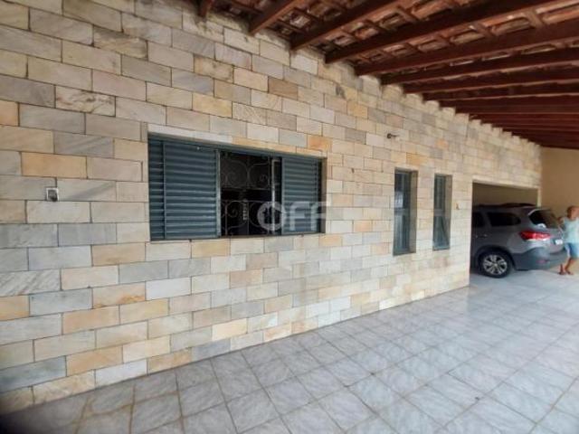 casa à venda em Parque Valença I