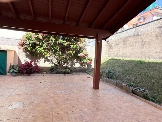 Casa à Venda em Parque Villa Flores, Sumaré, São Paulo 3 Quartos, 2 Banheiros R$ 490.000