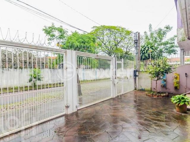 Casa à venda em Passo D&apos areia com 161 m², 4 quartos, 1 suíte, 2 vagas
