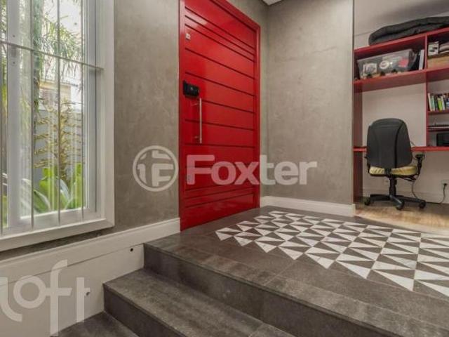 Casa à venda em Passo D&apos areia com 170 m², 3 quartos, 1 suíte, 2 vagas