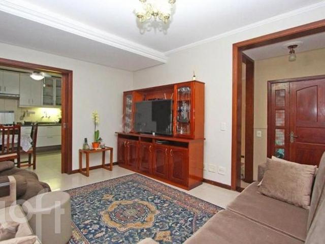 Casa à venda em Passo D&apos areia com 192 m², 5 quartos, 2 suítes, 7 vagas