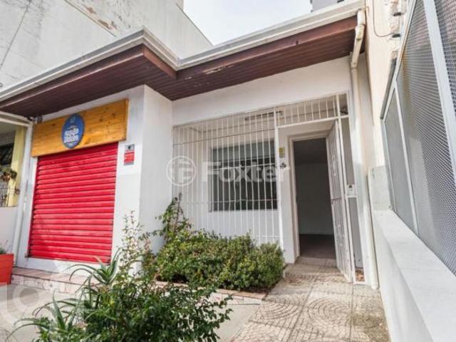Casa à venda em Petrópolis com 124 m², 3 quartos, 1 vaga