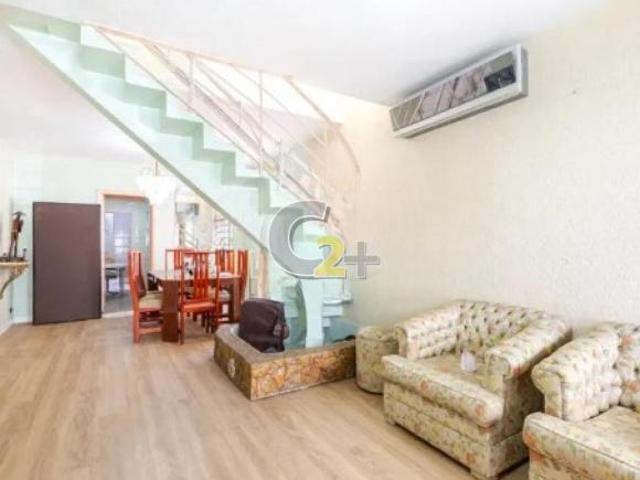 Casa a venda em Perdizes, 5 quartos e 2 vagas