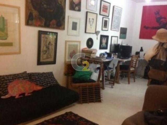 Casa a venda em Perdizes com 4 quartos, 1 suíte, 2 vagas