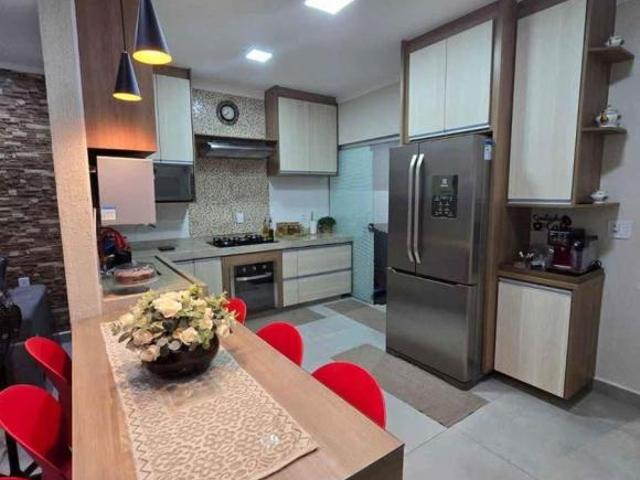Casa à venda em Pereira Barreto I 2 Quartos I 1 Suíte I 2 Vagas I Área de Lazer