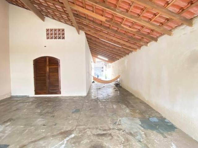 Casa à venda em Perequê Açu