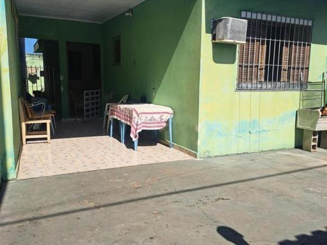 Casa à venda em Peruíbe