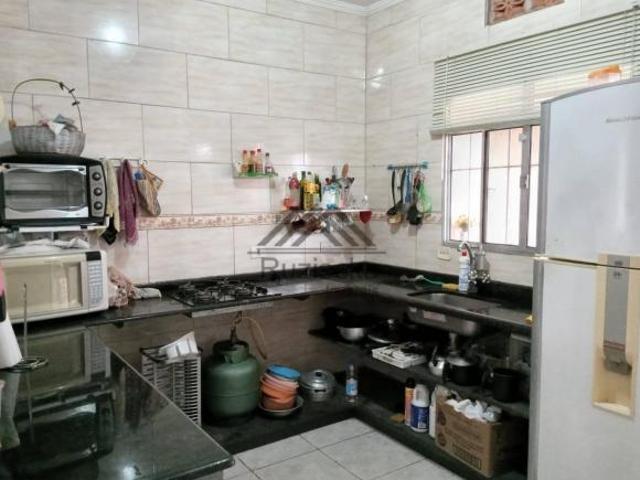 CASA A VENDA EM PERUIBE LADO PRAIA A 1,7KM DO MAR