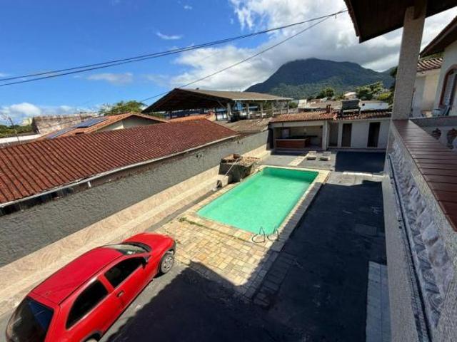 Casa à venda em Peruíbe R$ 1.320.000,00