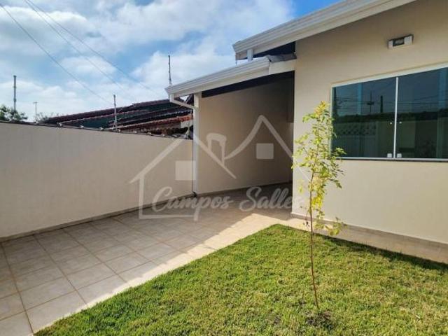 Casa à venda em Peruíbe SP
