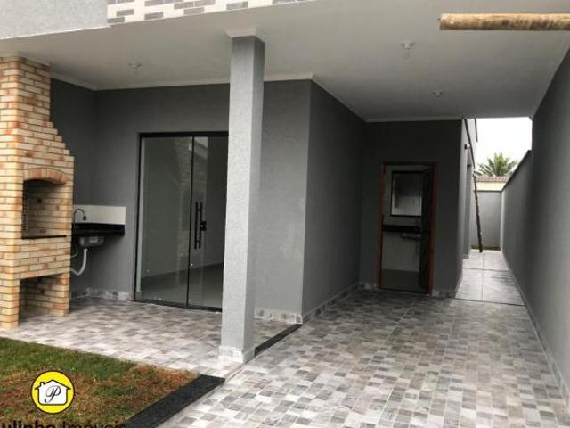 Casa à venda em Peruíbe SP: 2 quartos, 1 suíte, 2 salas, 2 banheiros, 3 vagas, 86m², bairro Cidade N